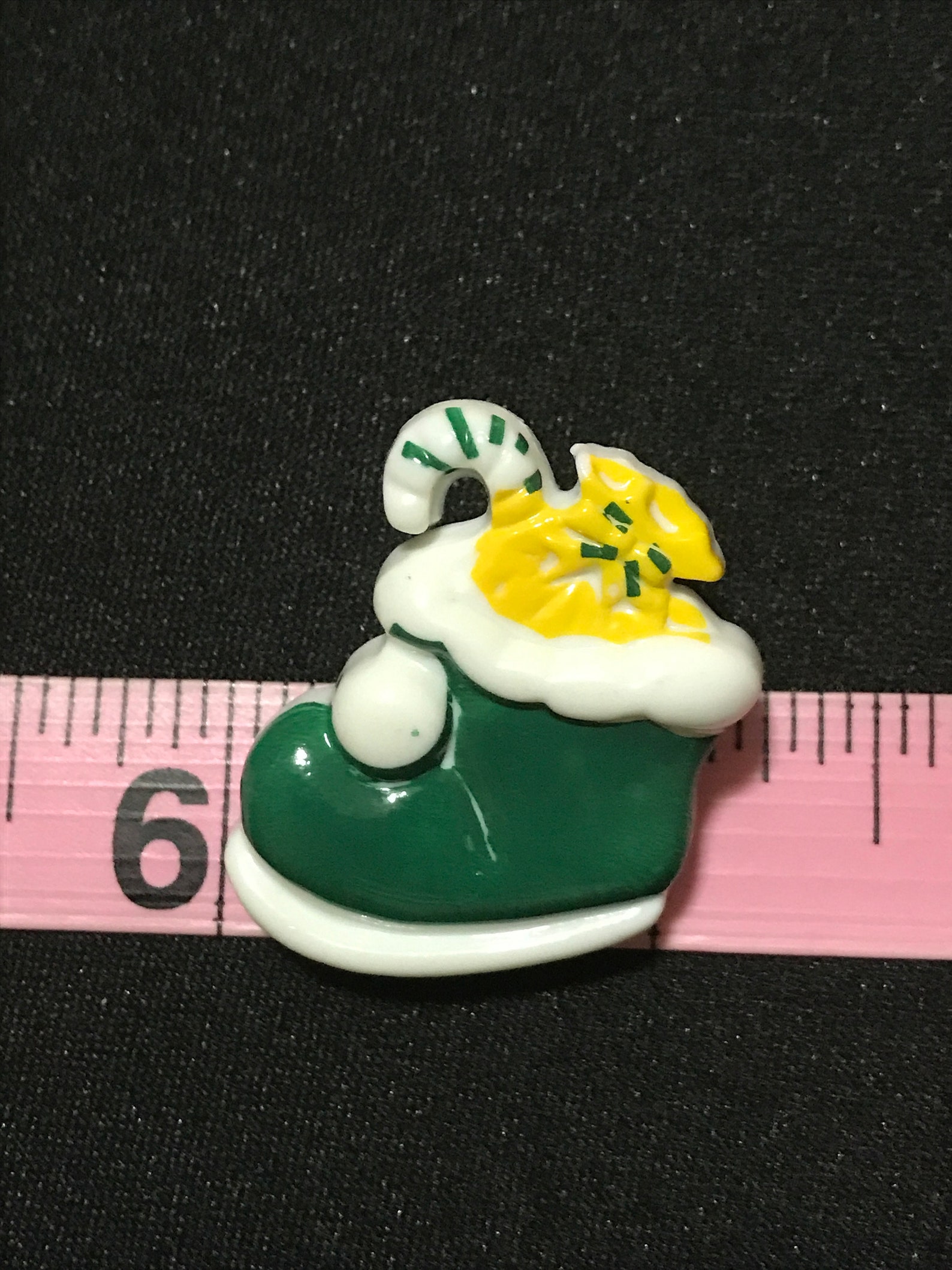 Big Christmas Mixed Plastic Buttons/snowman Santa Boot/holiday | Etsy