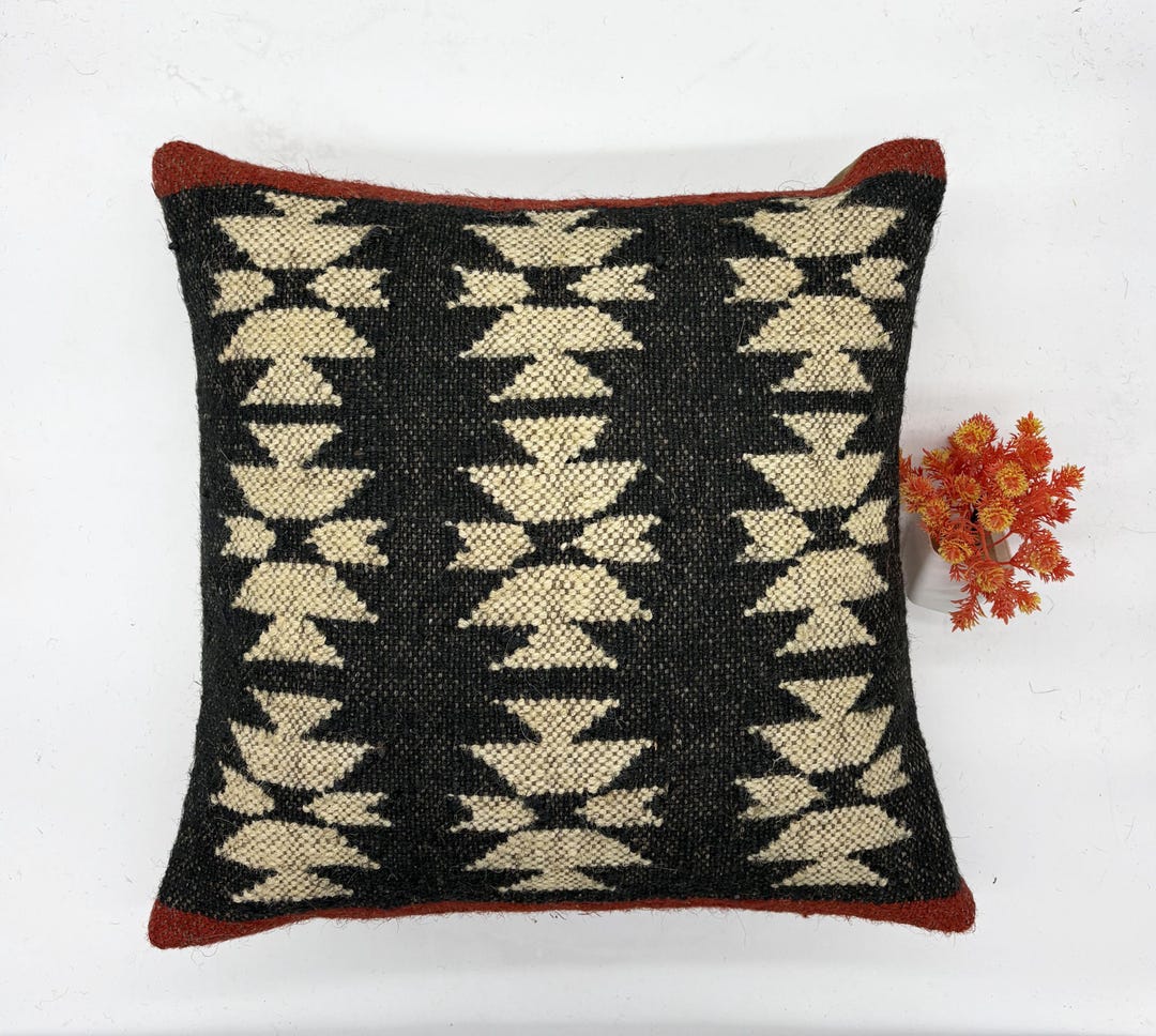 Ethnic Pillow Jute Cushion Covers - Handwoven Kilim Pillow Cover, Jute ...
