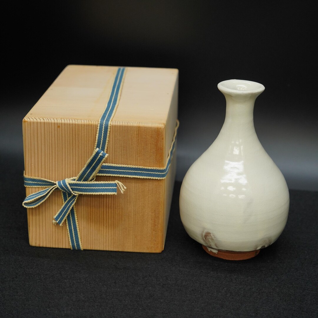 Vintage Japanese Tokkuri Sake Bottle / Flower Vase – White Glazed ...