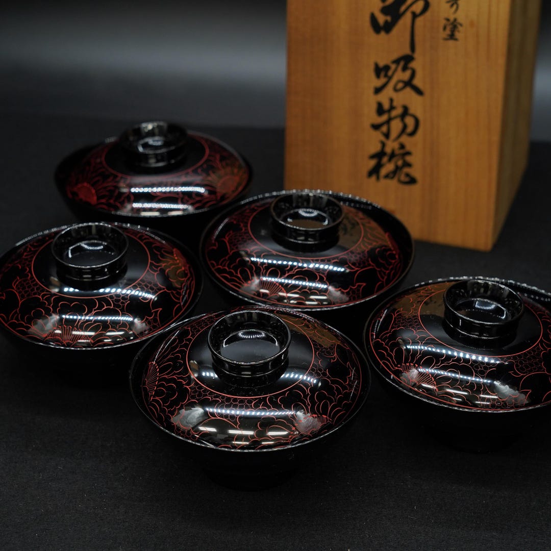 Vintage Echizen Lacquerware Soup Bowls Set of 5 – Black & Red Lidded ...