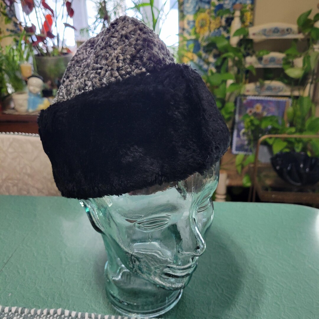 Vintage Karakul Fur Papakha Hat With Earflaps Gray & Black Medium ...