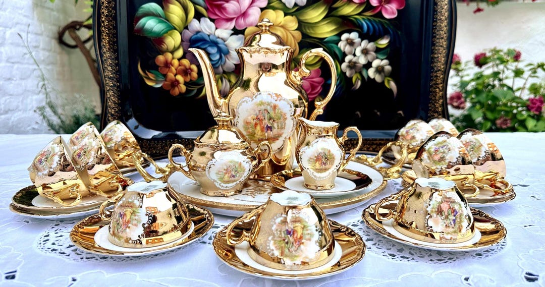 11 People - Luxury Antique Coffee Service Plated in 24-karat Gold ...
