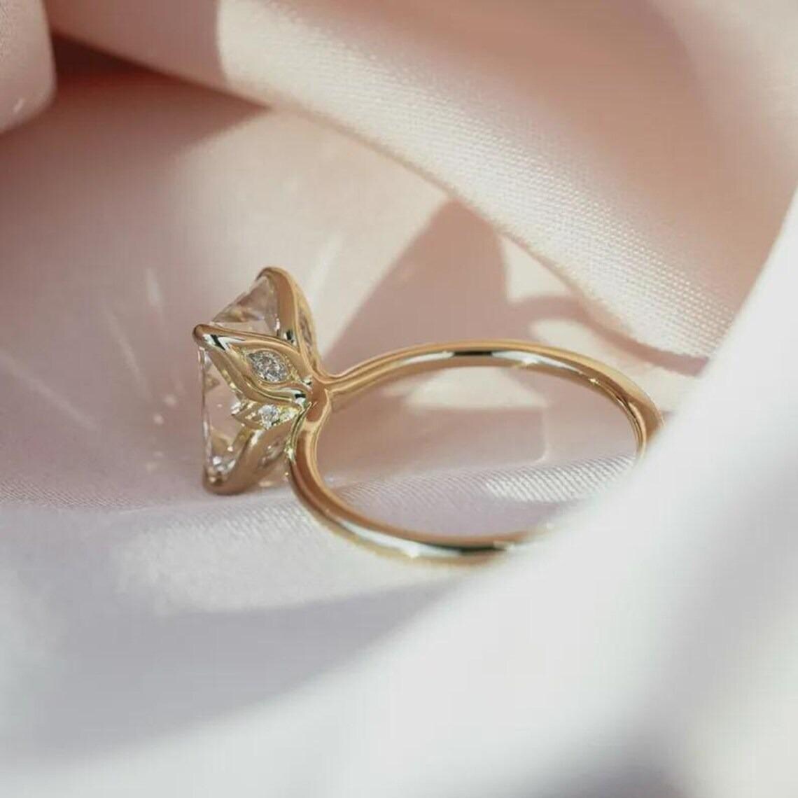 Cathedral Set Radiant Cut Moissanite Engagement Ring, 3CT Radiant 14K ...