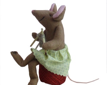 Mouse in a Matchbox Felt Soft Toy Sewing PATTERN ONLY by May Blossom ...