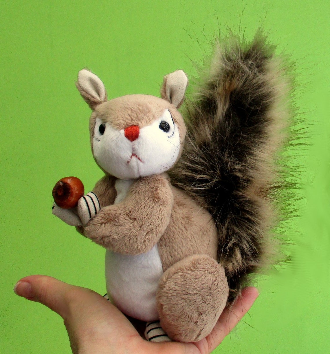 Squirt soft toy squirrel sewing pattern. Printed tutorial | Etsy