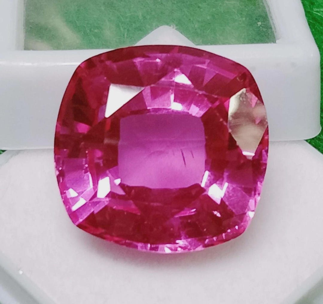 Natural Shape Cushion Cut Beautiful Pink Colour Spinel 17-18 Carat VVS ...