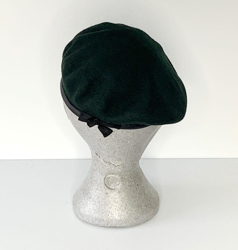 Dark Green Beret. British Army Surplus. Various Sizes. New. the Rifles ...