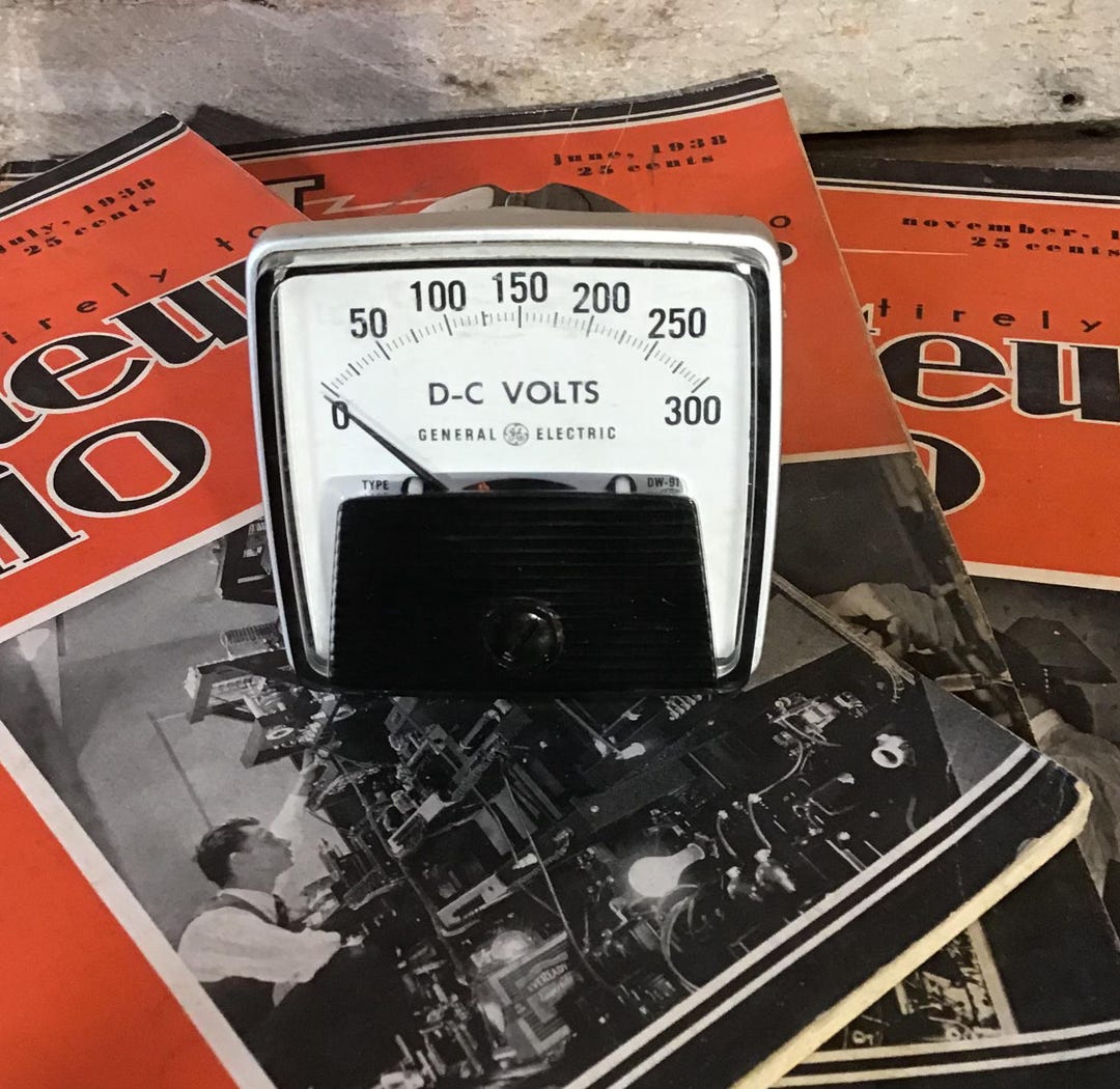Volt Meter, Test Gauge. Vintage General Electric Type DW- DC Volts 0 to ...