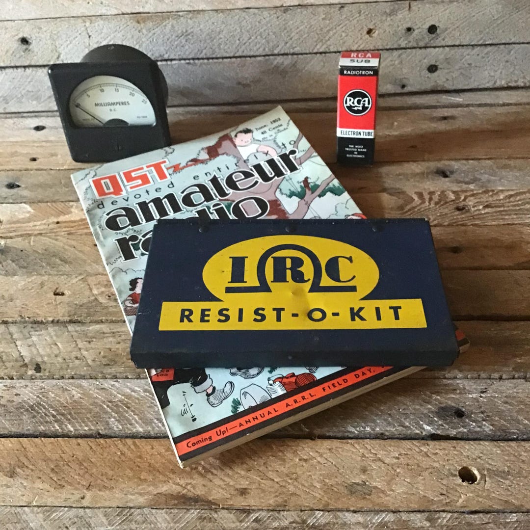 Vintage IRC Resist-o-kit Metal Hinged Carrying Case for Resistors ...