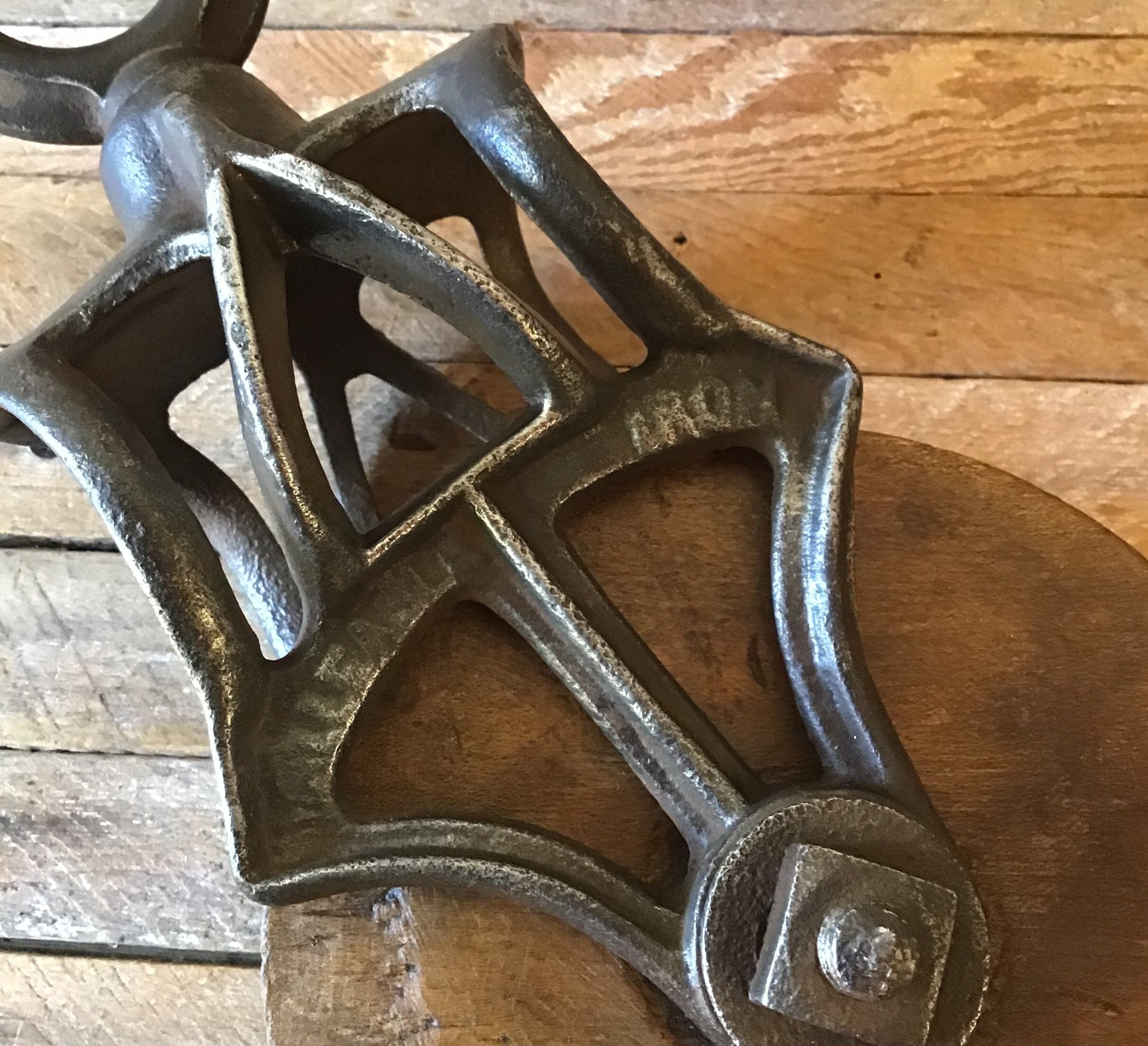 Wood Pulley Wheel Industrial Cast Metal Squirrel Cage Pulley . Very ...