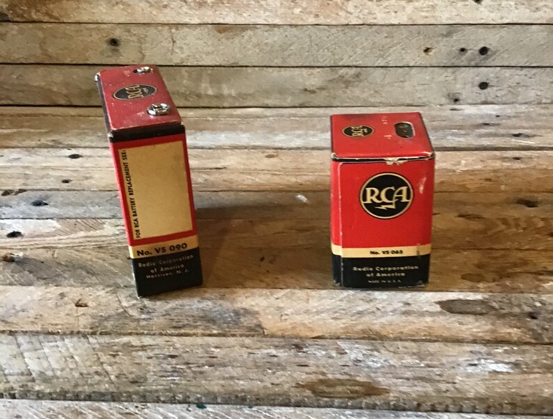 Vintage Inert Dry Cell A and B RCA Radio Batteries for Display Only ...