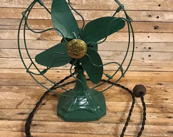 Vintage Green Everite Four Blade Single Speed Table Fan Classic 1920s ...