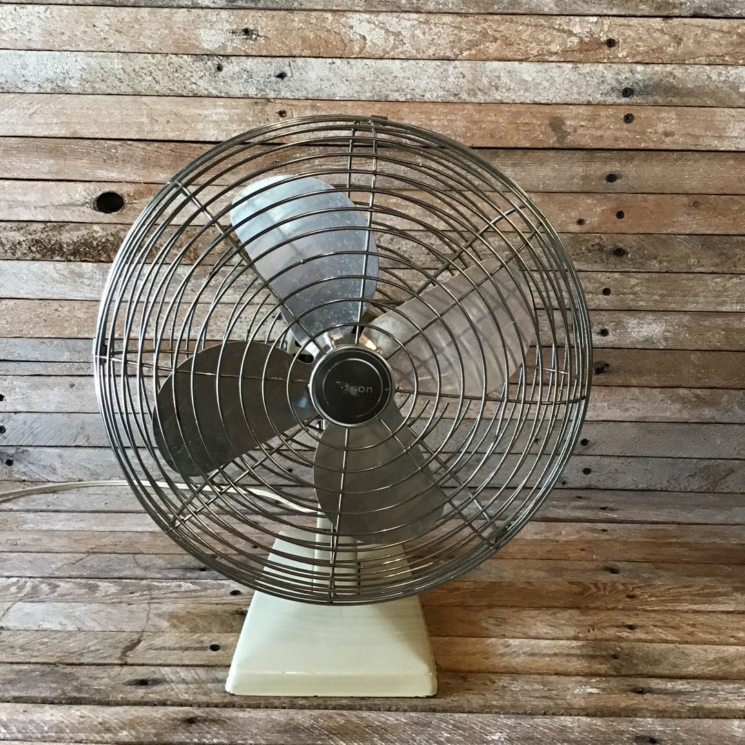 Vintage Mc Graw Edison Single Speed Oscillating Fan, Industrial Design ...
