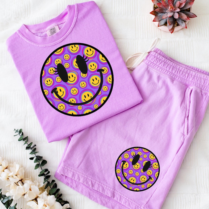 Smiley Face PNG, Retro Happy Smiley Face, Preppy Eyelashes Smiley ...