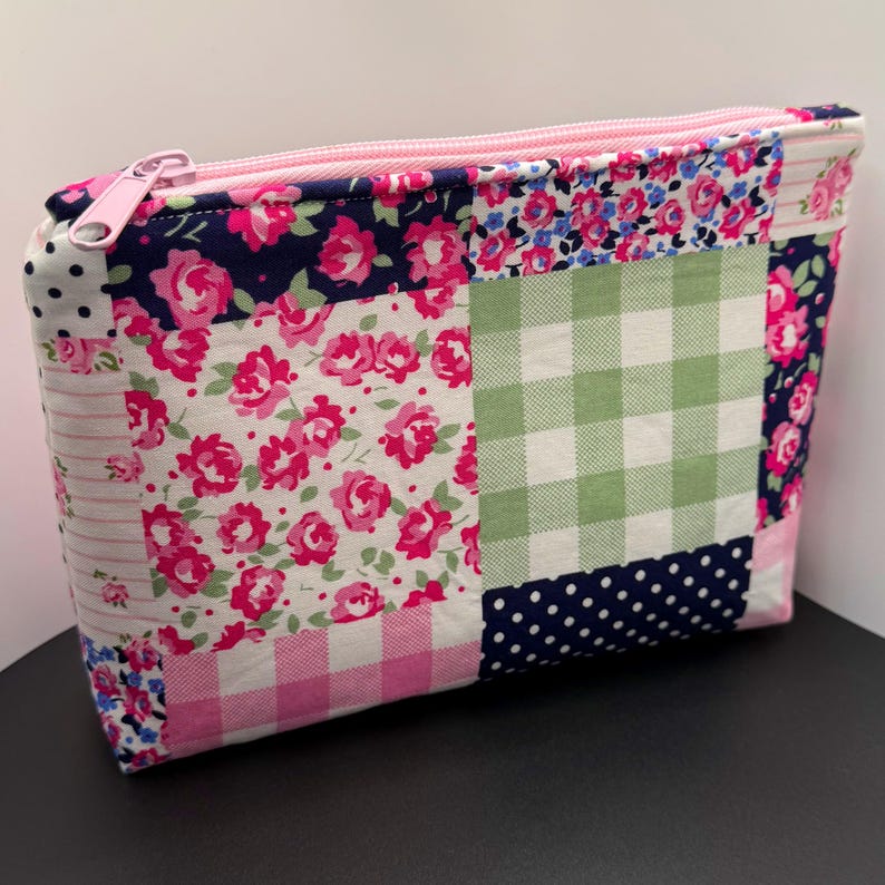 Beth Makeup Bag- Country Pink Patchwork - Etsy