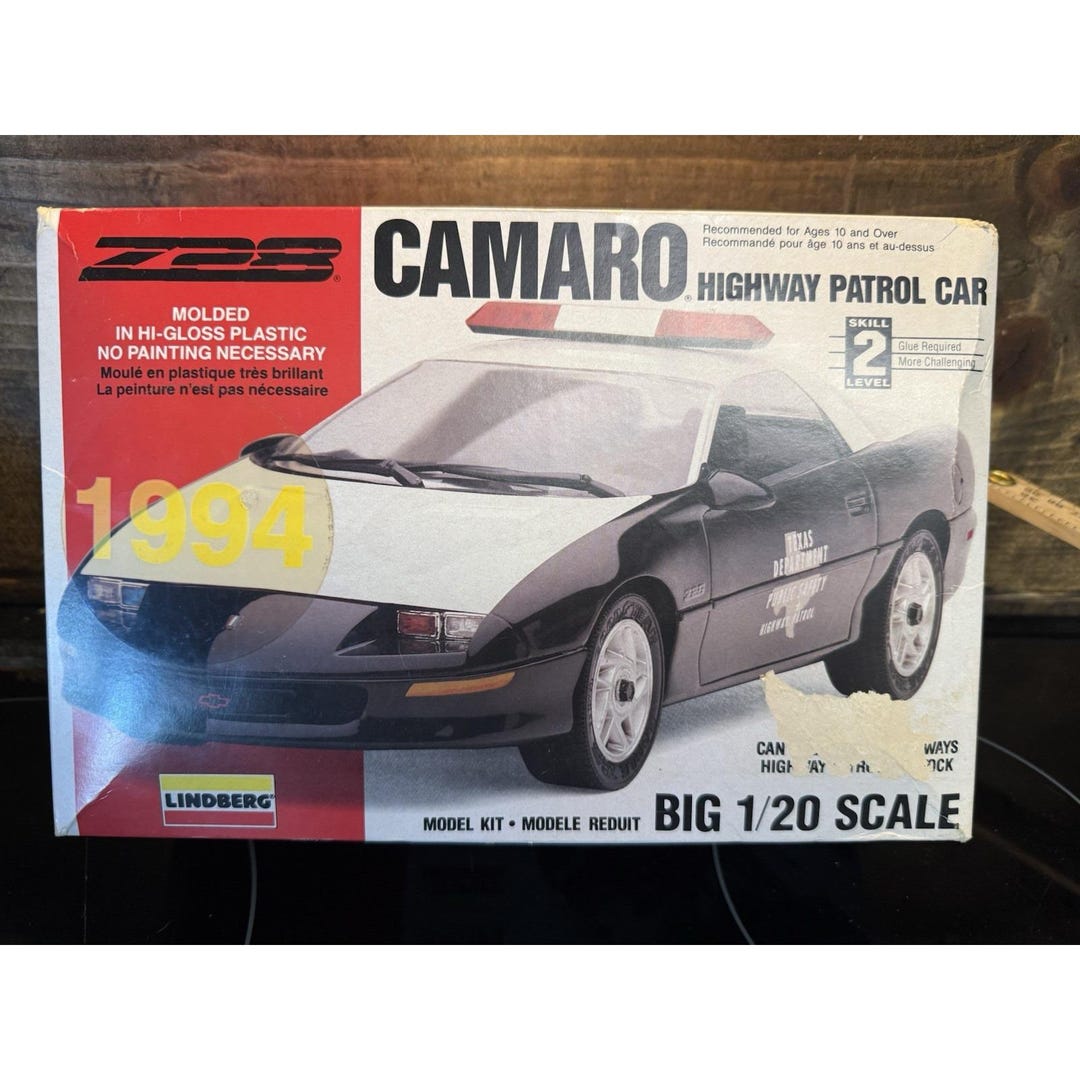 Lindberg #72513 - 1:20 Scale 1994 Camaro Z28 Patrol Car 2 N 1 Plastic ...