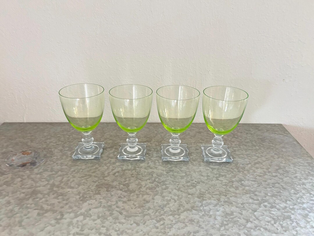 Vintage Green Depression Glass Set of 4 Tumblers With Clear Square ...