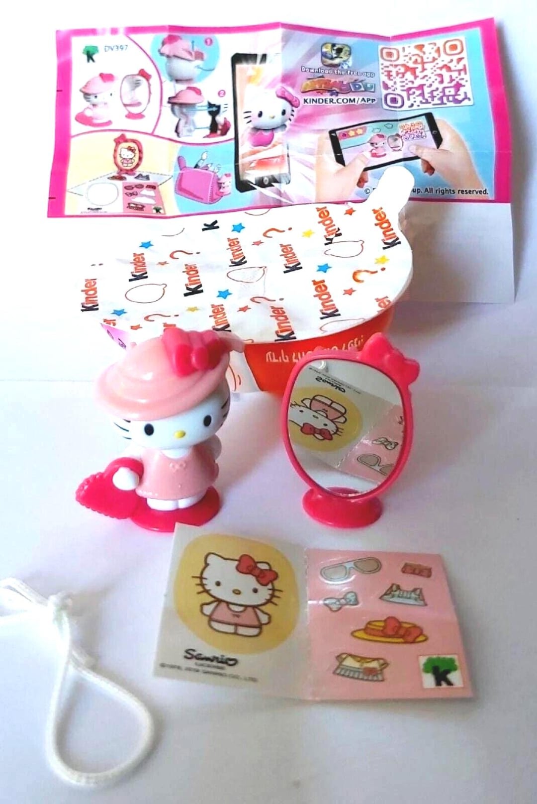 Rare Vintage Kinder Joy Hello Kitty LADY IN THE Mirror DV397 Figurines ...