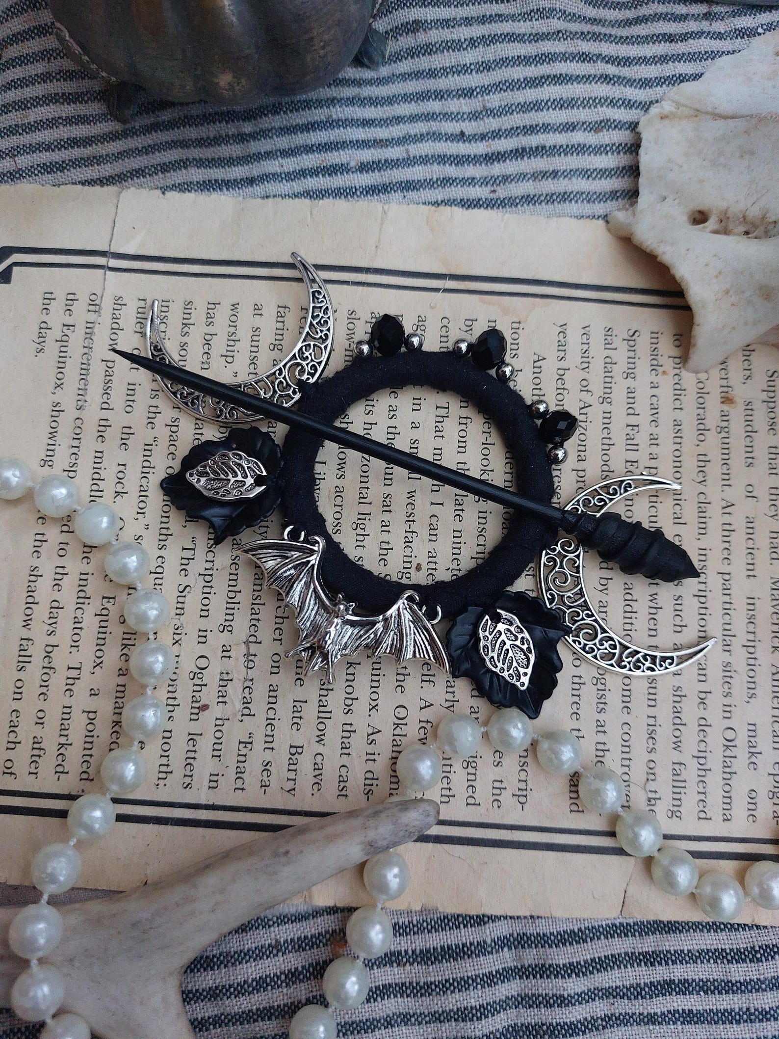 Bat Goddess Hairpin, Pagan Goth Hair Jewelry, Recycled Fabric - Etsy