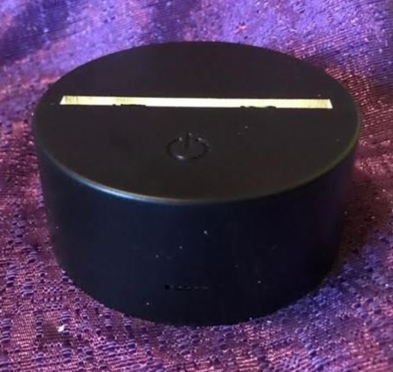 Wolf Howling at Moon Night Light Sitiing Scene 2 and 3D Carved Battery ...