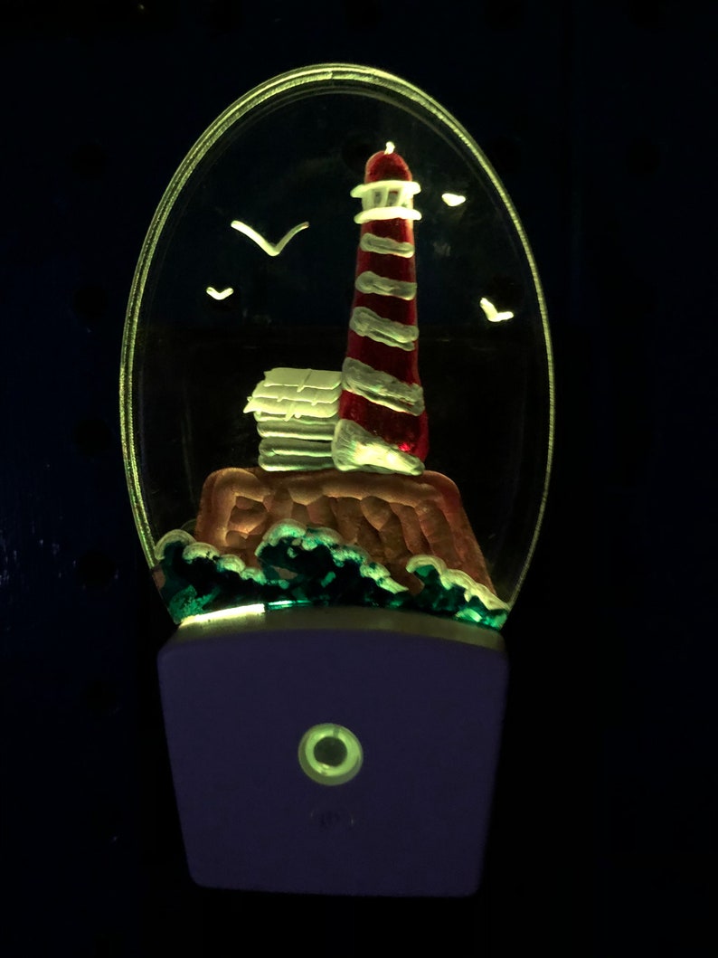 Lighthouse Nightlight, Plug in Hand Carved for 3 Dimensional Look 3 ...
