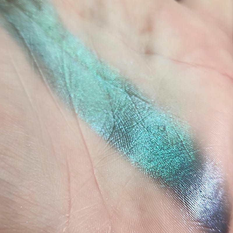 Multichrome Eyeshadow - Etsy