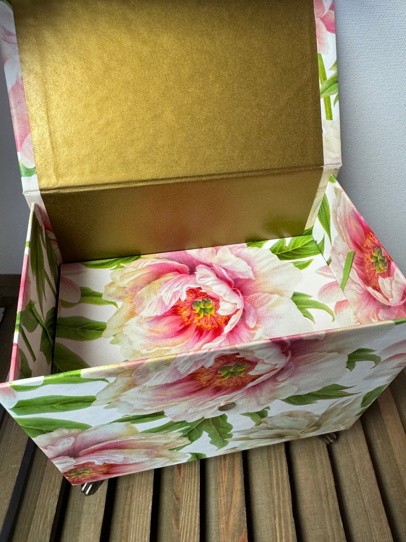 2-tiered Flower Themed Jewelry Box - Etsy