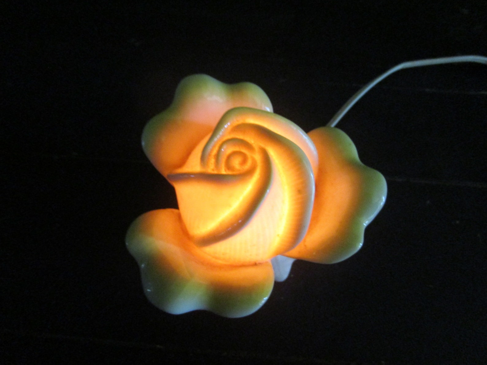 Vintage Porcelain Yellow Rose Night Light - Etsy