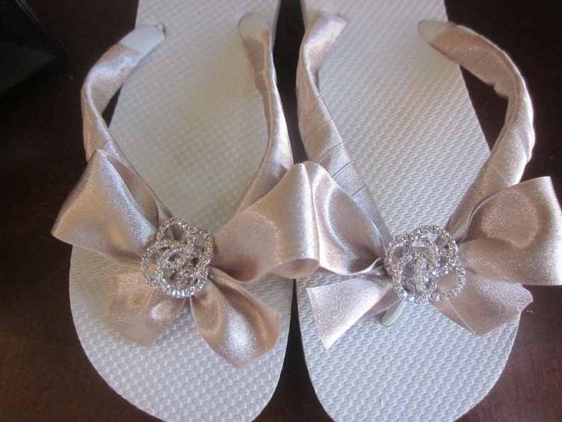 Bridal Flip Flops/wedges.wedding Flip Flops. Bride Shoes. - Etsy Bridal Flip Flops/wedges.wedding Flip Flops. Bride Shoes. - Etsy