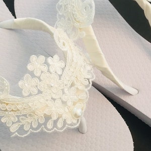 Ivory Bridal Flip Flops . Lace Pearl Wedding Flip Flops. Comfortable ...