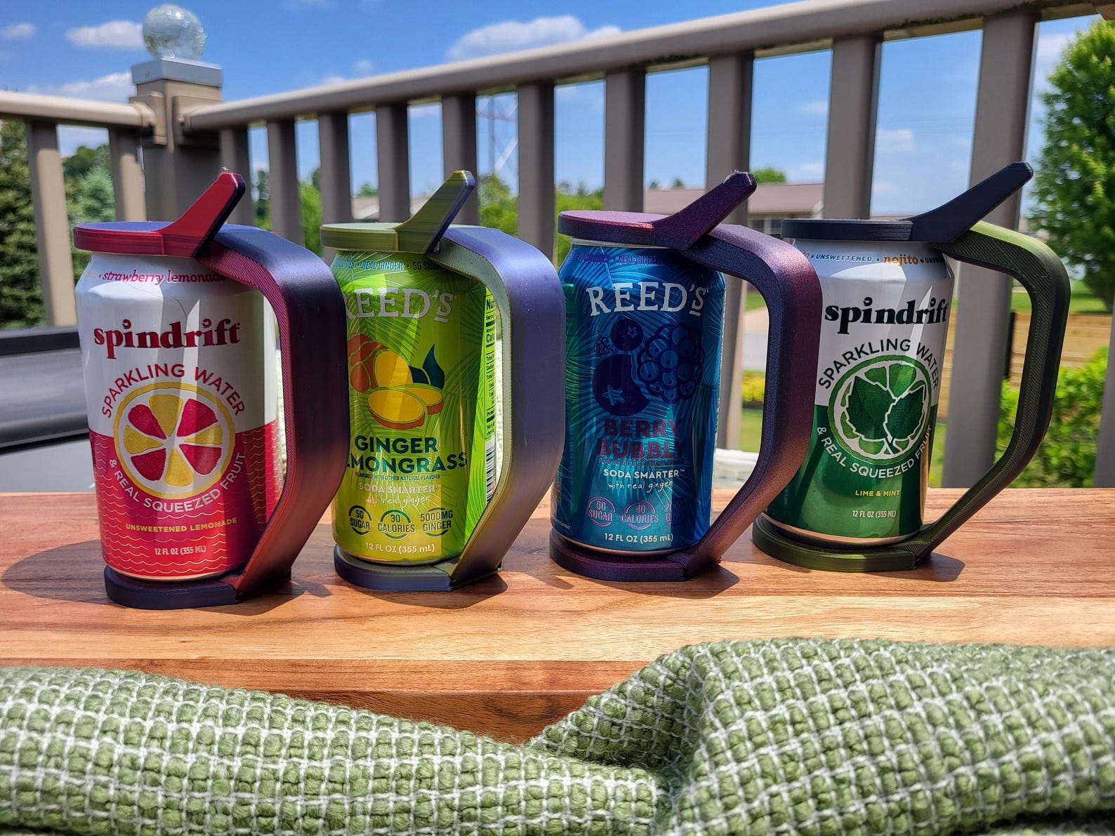 Outdoor 3D Printed Can Holder With Lid - Etsy