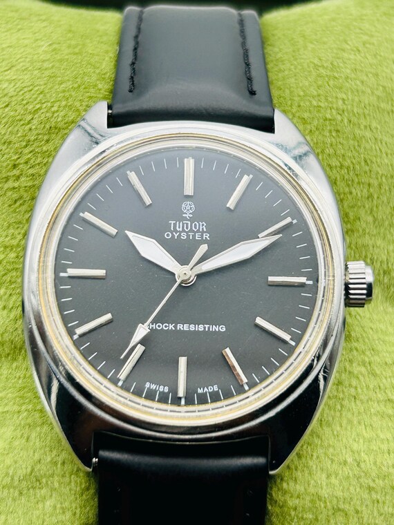 1980's Vintage Tudor Manual Winding,Hand winding Wris… - Gem