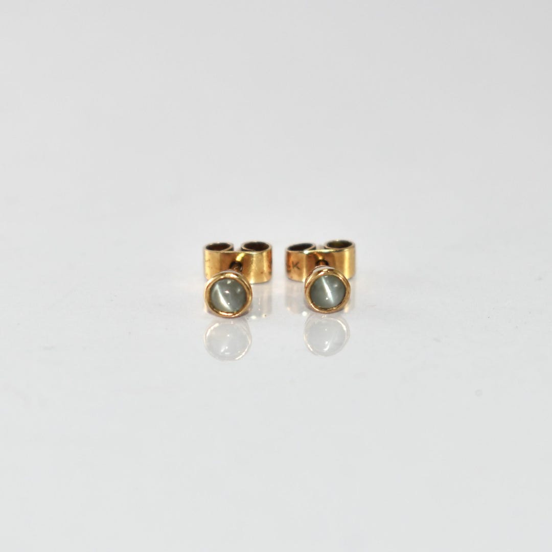 Positive Power Cats Eye Gemstone Stud Earring Available in Both Gold ...