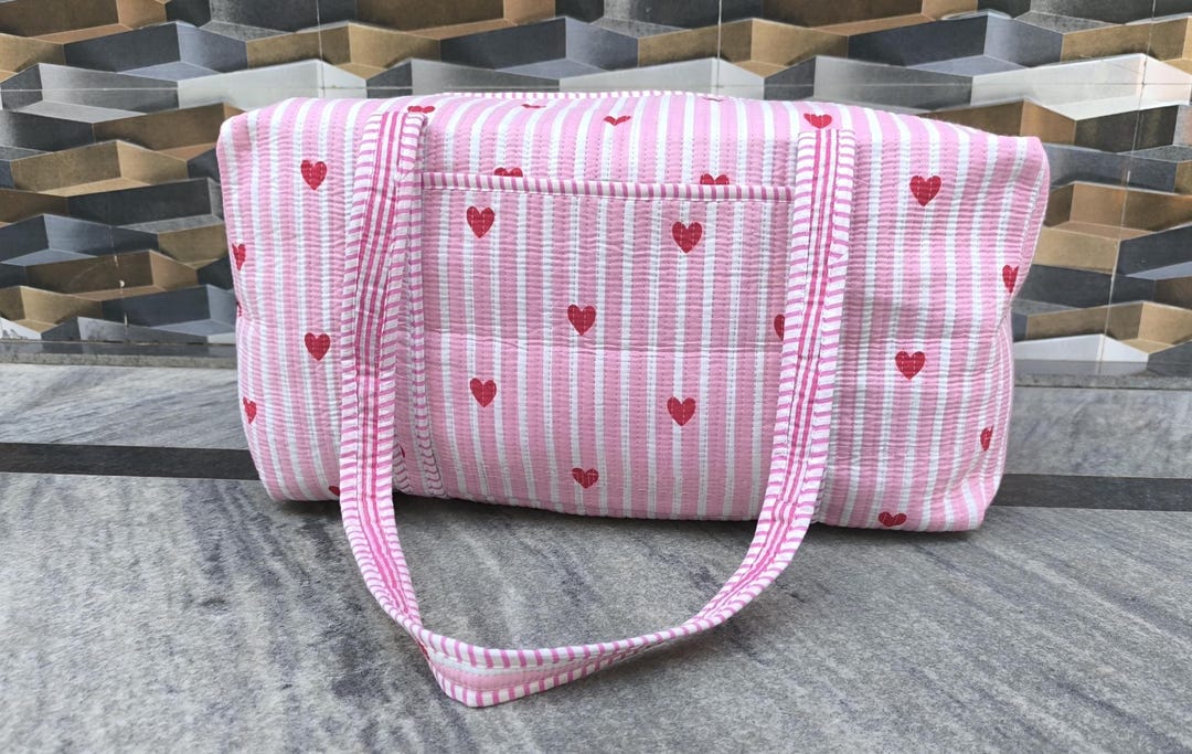 Heart Sape Print Handmade Overnight Travel Bag, Large Size Flower ...