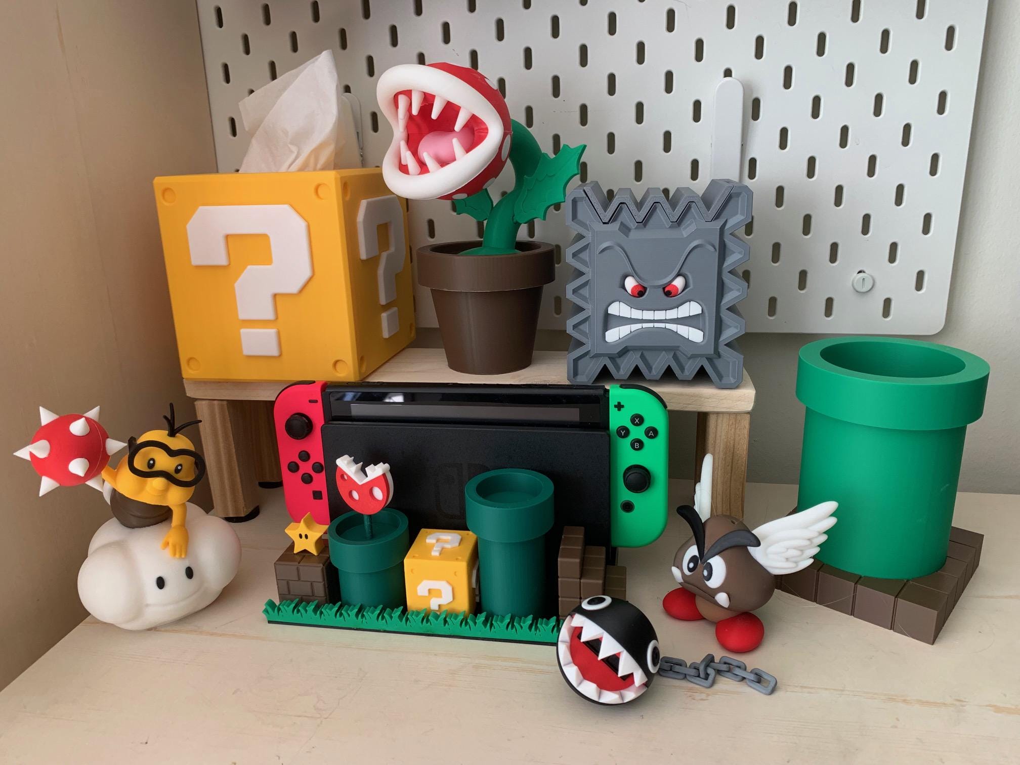 3D Printed Thwomp Storage Box – Retro Mario-inspired Secret Compartment ...