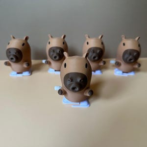 Wind-up Walking Capybara Toy – 3D Printed Desk Pet – Cute Animal Fidget ...