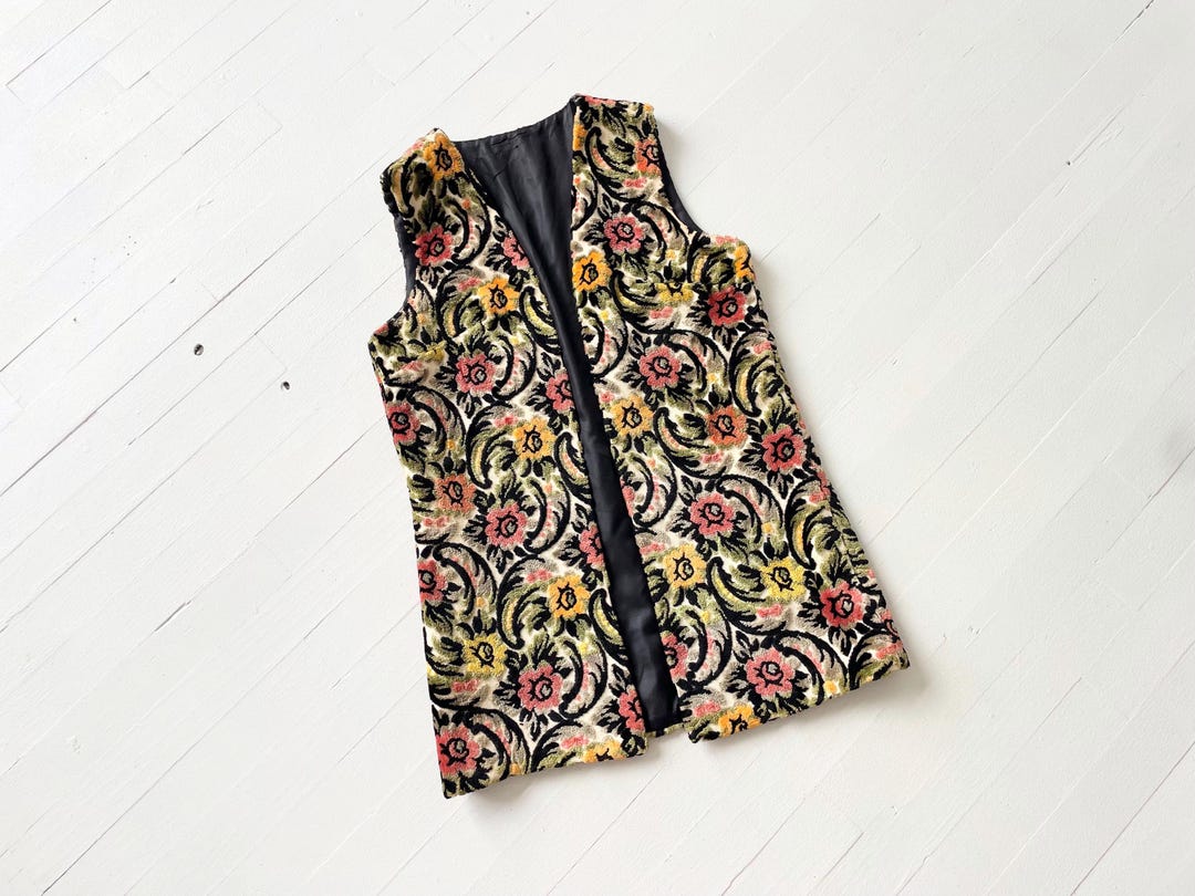 1970s Floral Tapestry Vest - Etsy