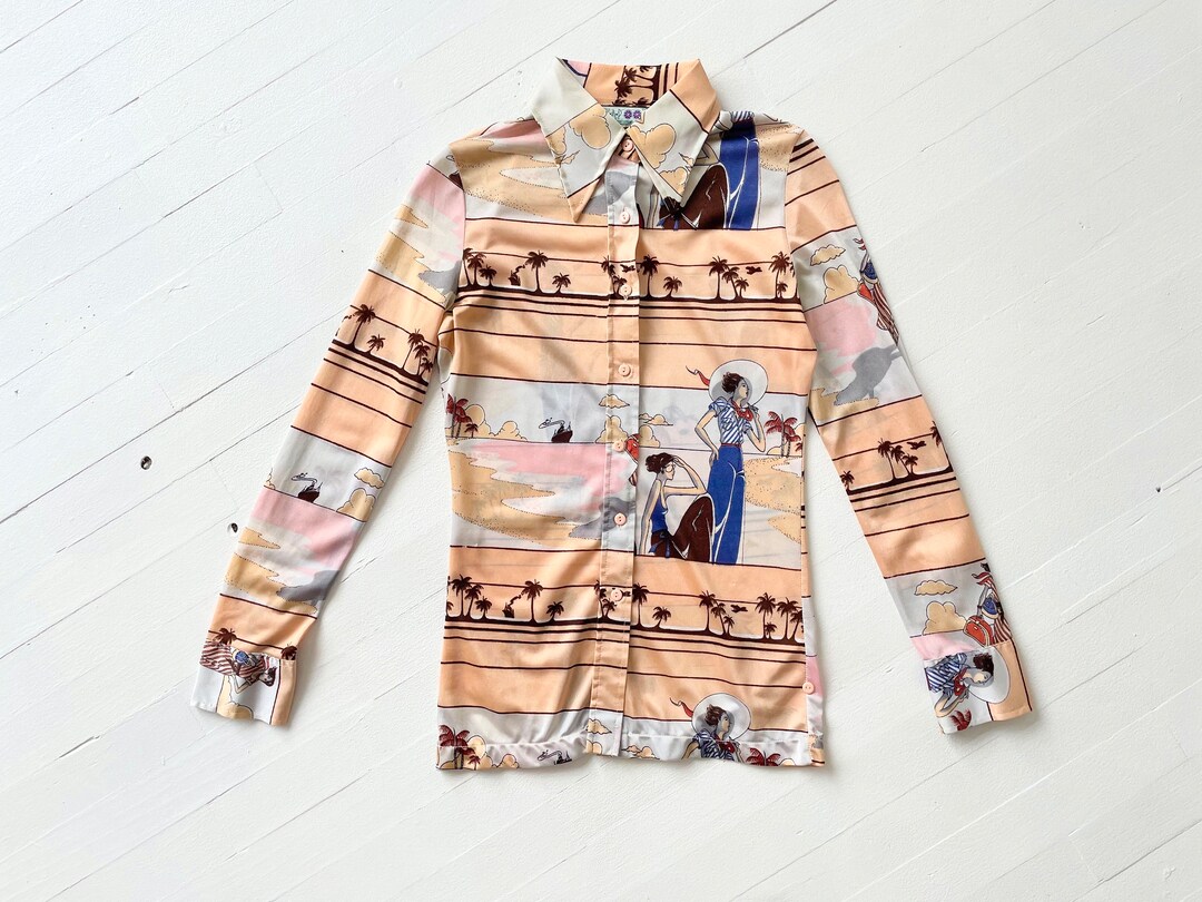 1970s Huk-a-poo Novelty Print Dagger Collar Shirt - Etsy