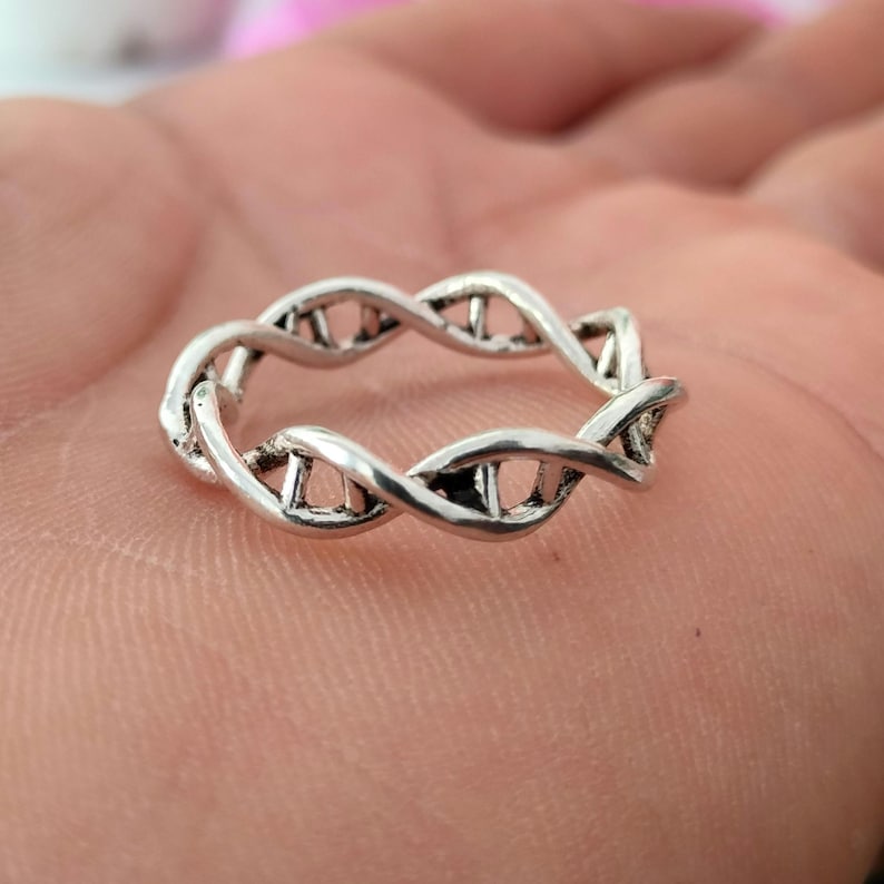 Sterling Silver DNA Helix Ring, Twisted Band Statement Jewelry - Etsy