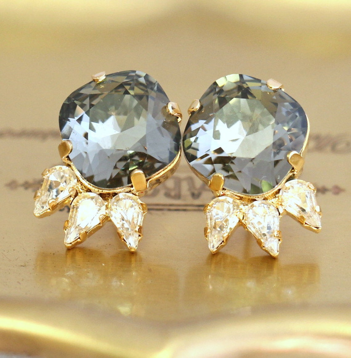 Gray Earrings Gray Crystal Earrings Black Diamond Earrings - Etsy Israel