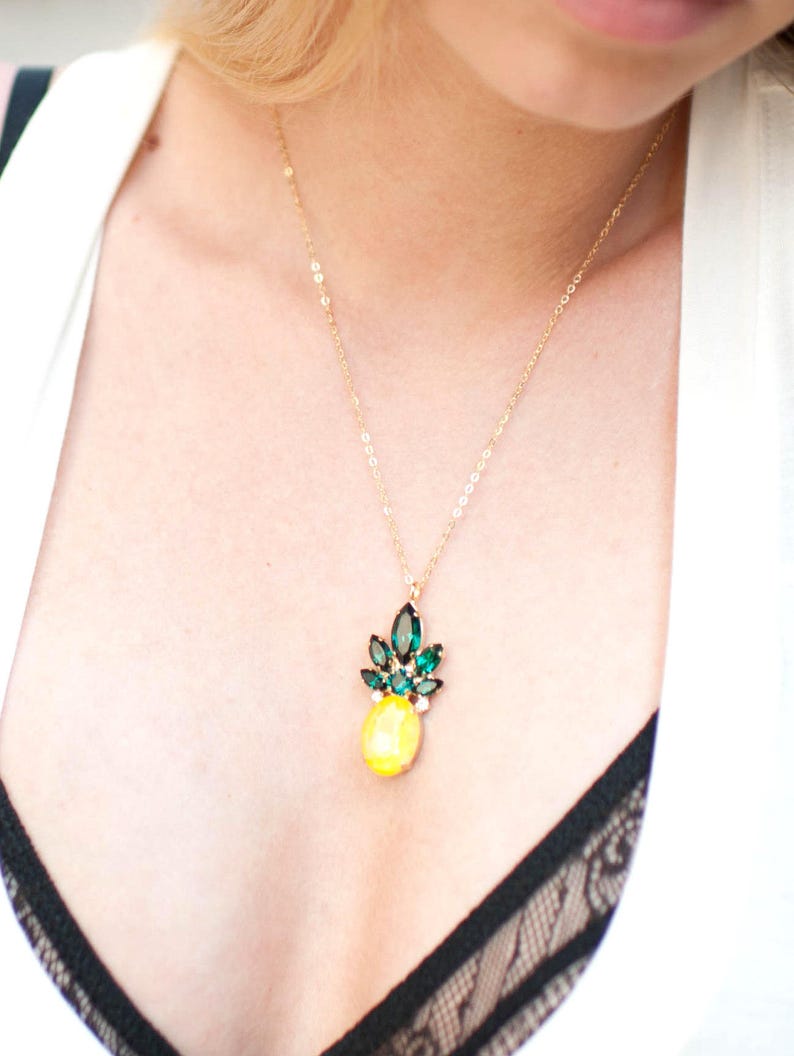 Pineapple Necklace Pineapple Gold Necklace Tropical Wedding - Etsy