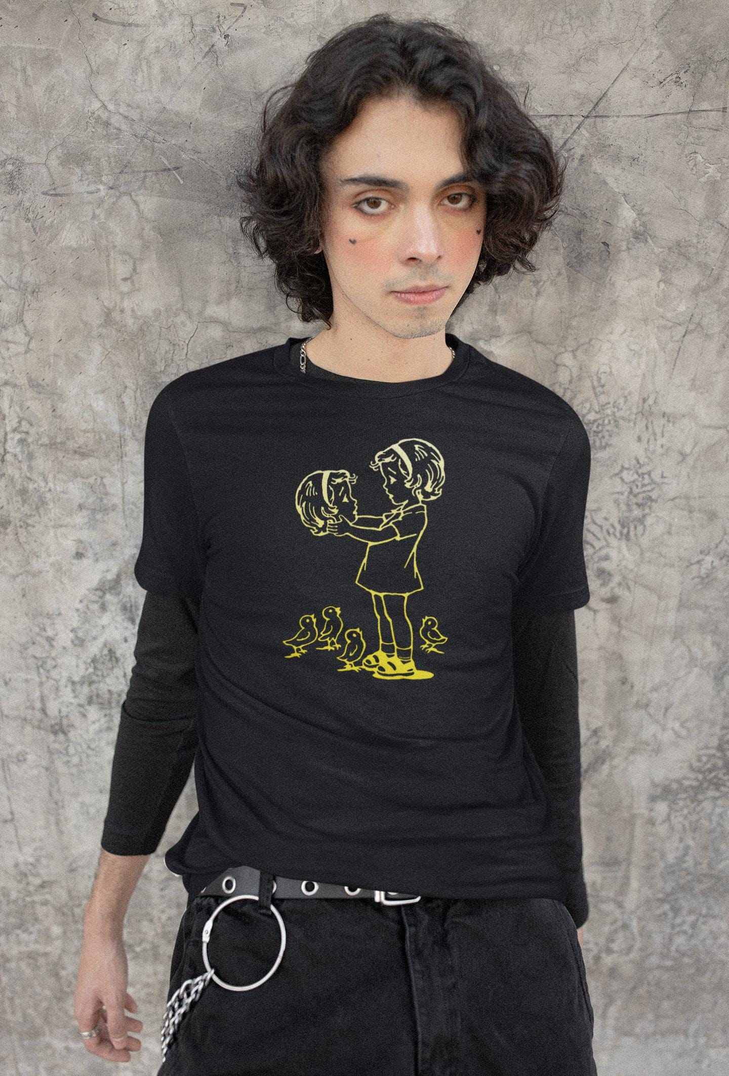 Retro Kitsch Weird Surrealist Art Girl Holding Own Head Pop Cotton ...