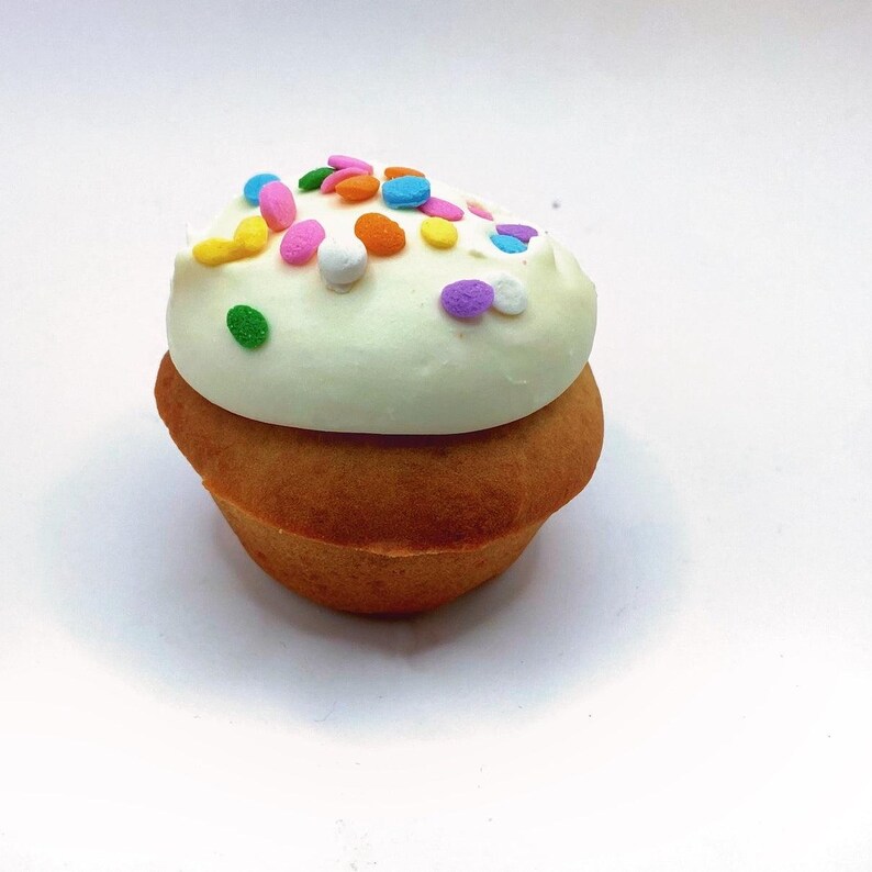 Mini Organic Maple Dog Pupcakes (case of 12) - Etsy