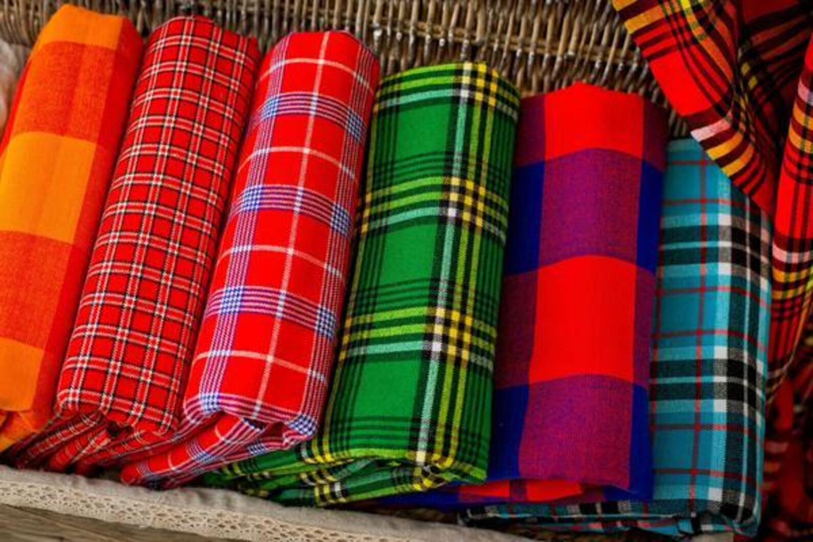 Maasai Shuka,throw Blanket,african Inspired Wrap/scarf,red & Black ...