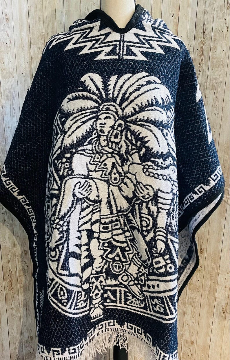 Mexican Poncho Aztec Calendar Poncho Gavan Calendario Azteca Con Amor ...