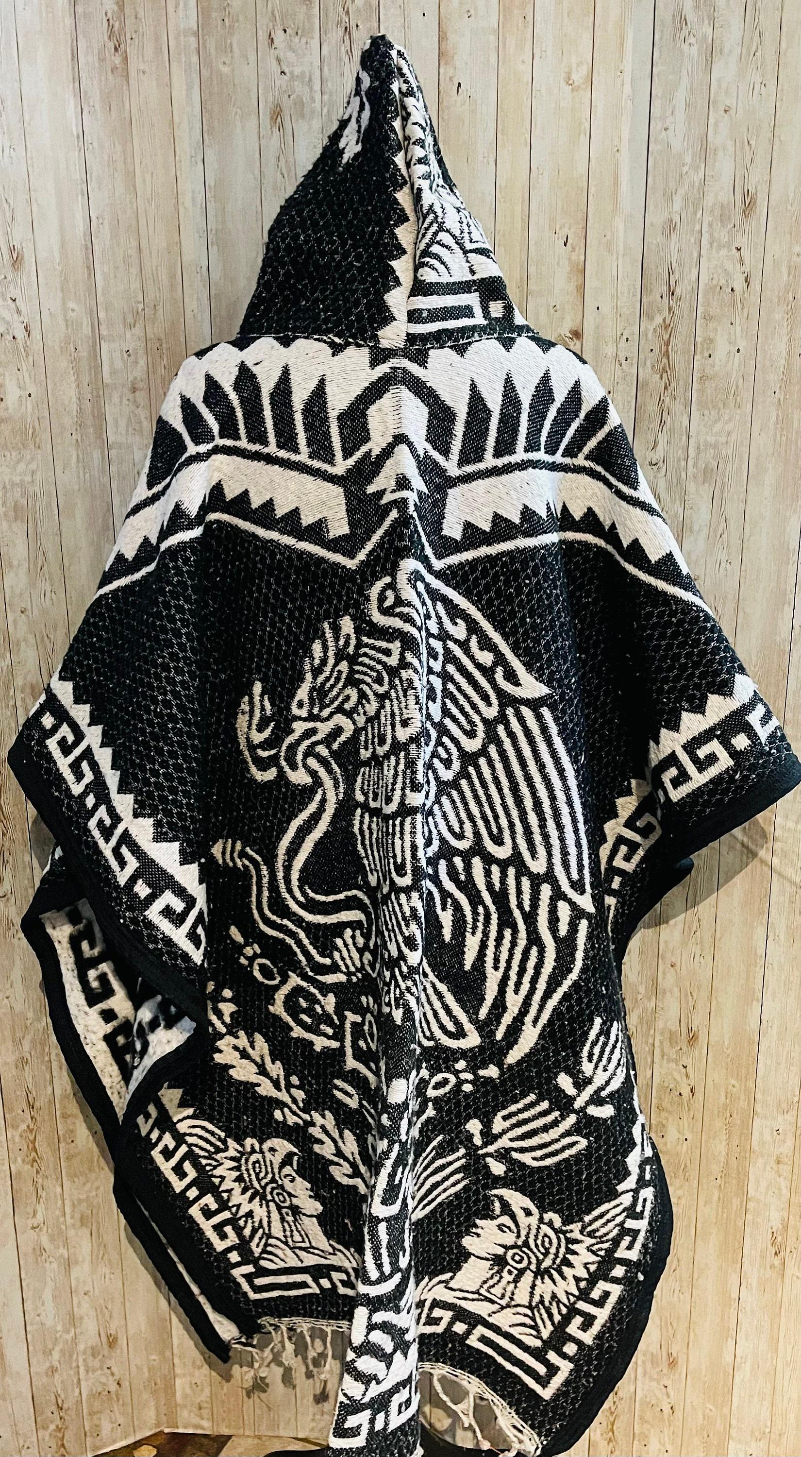 Poncho Calendario Azteca Con Guerrero Azteca Double Sided Aztec ...