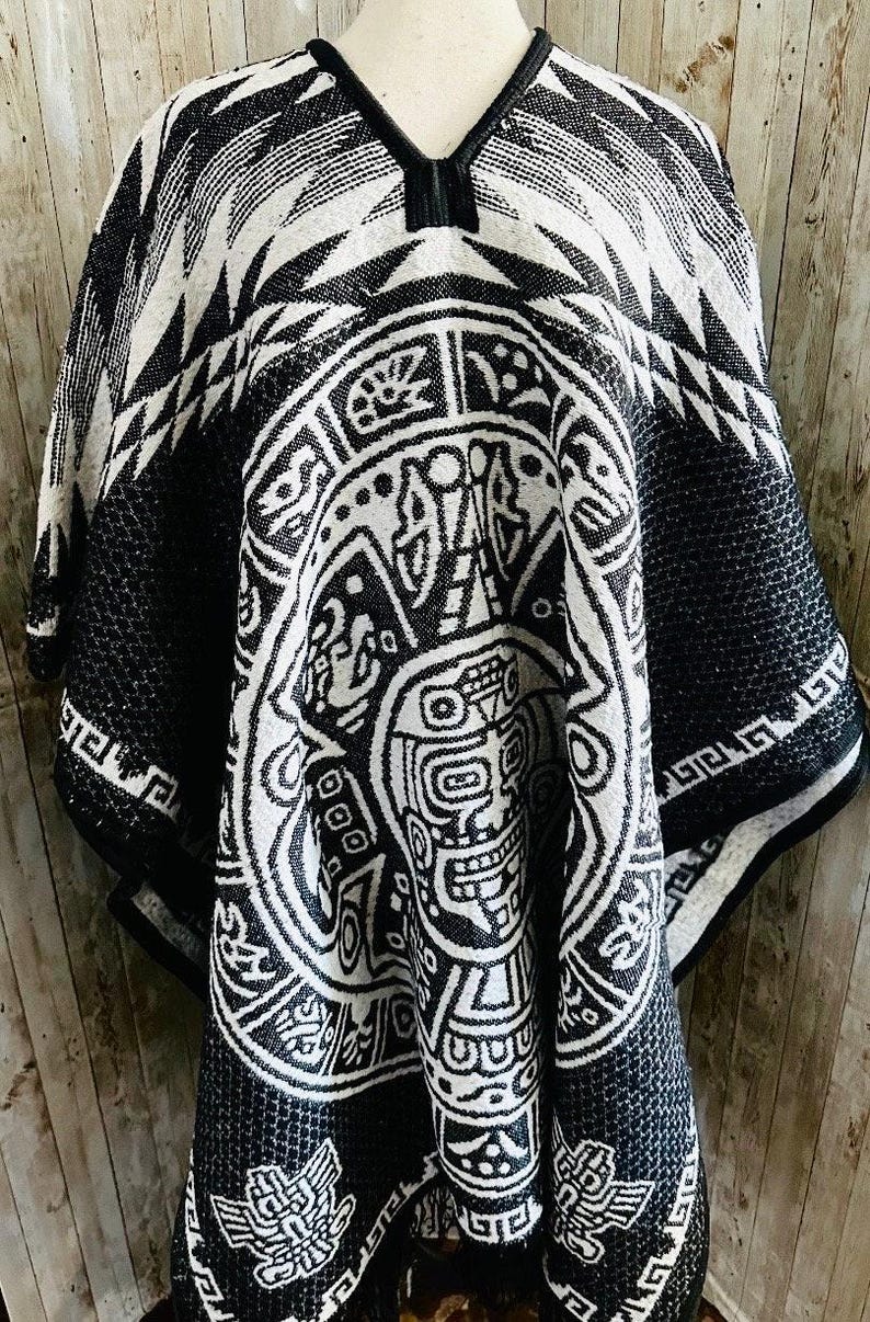 Mexican Poncho Aztec Calendar Poncho Gavan Calendario Azteca Con Amor ...