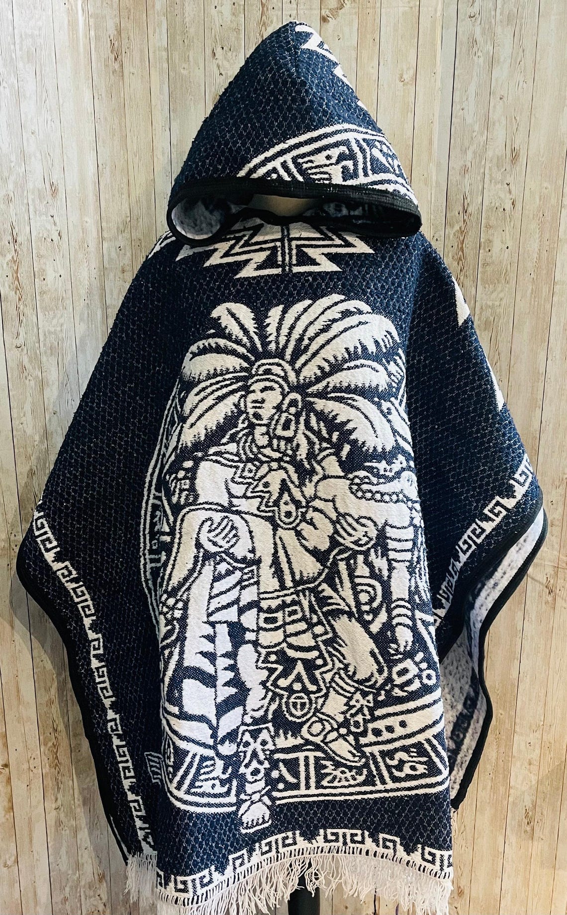 Mexican Poncho Aztec Calendar Poncho Gavan Calendario Azteca Con Amor ...