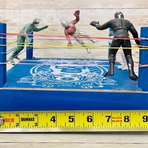 Mexican Lucha Libre Toy Wrestler Fighting Ring With 4 Luchadores Ring ...