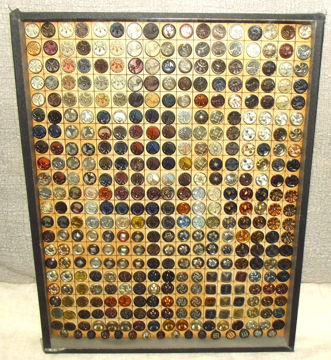 Antique Metal Button Collection: 19th Century Store Display, Ivoroid ...